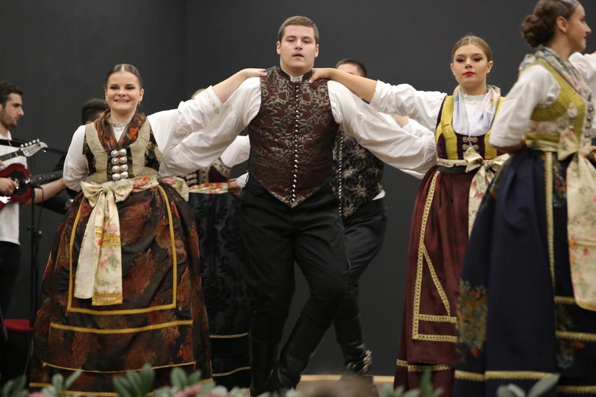 Bunjevci bez granica – Selo.hr