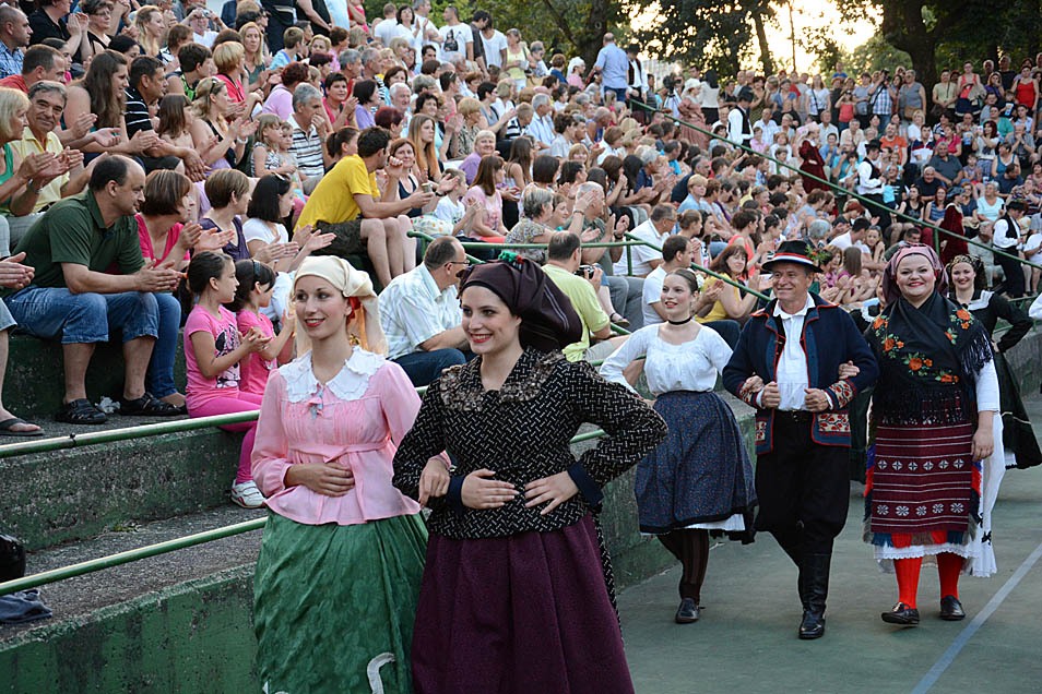17. Međunarodni festival folklora – Selo.hr