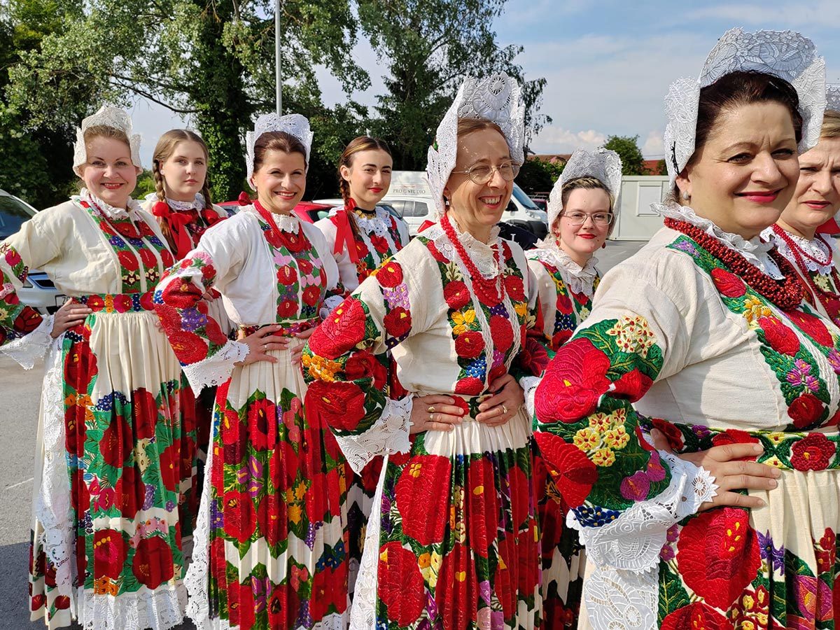 Ivanje u Glini 2023. – Selo.hr