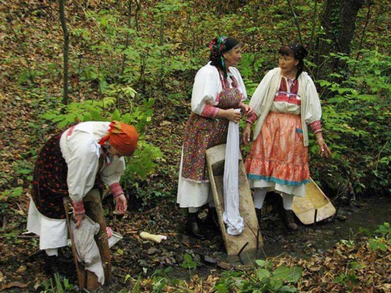 Pralje, Lavandijere, Lavandare, Lavađerice – Selo.hr