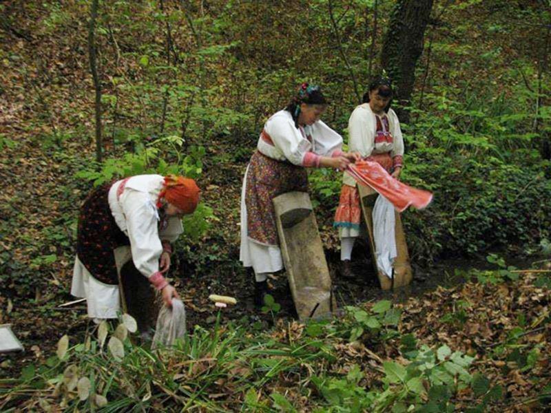 Pralje, Lavandijere, Lavandare, Lavađerice – Selo.hr