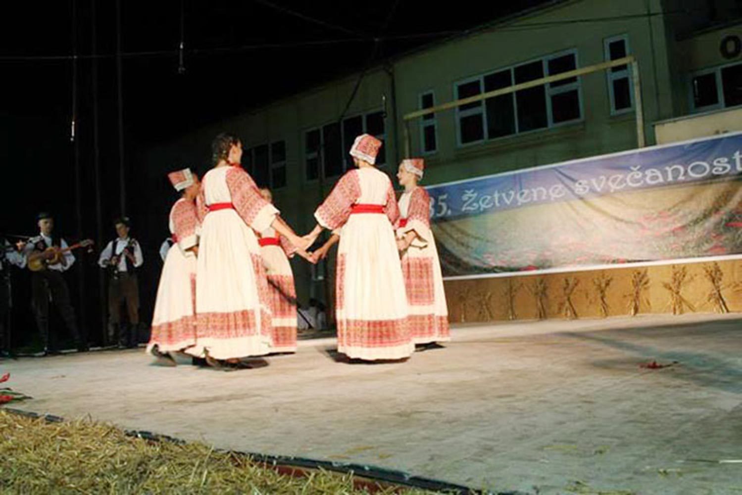 Završene 35. Žetvene svečanosti u Cerni – Selo.hr